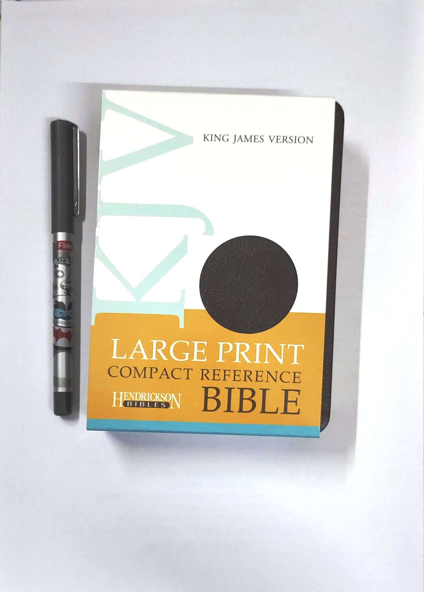 KJV - Large Print Compact Reference Bible: Black Bonded Leather (ISBN ...