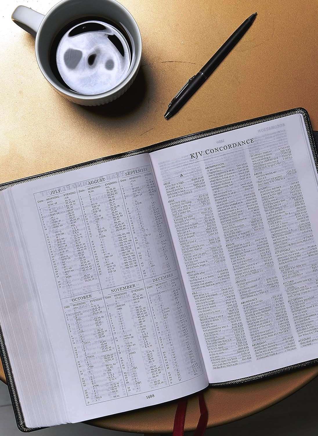KJV Giant Print Centre-Column Reference Bible: Lay Flat Brown ...